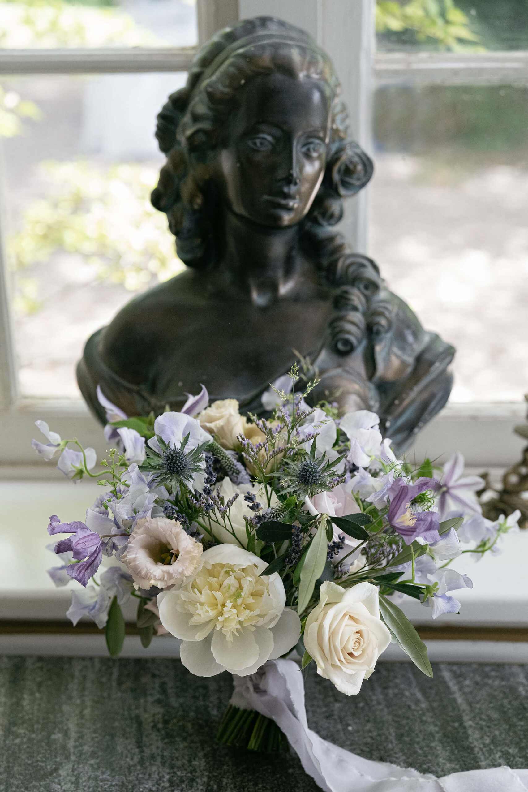 Chateau Robernier Wedding in the South of France - visualsbyabbi.com